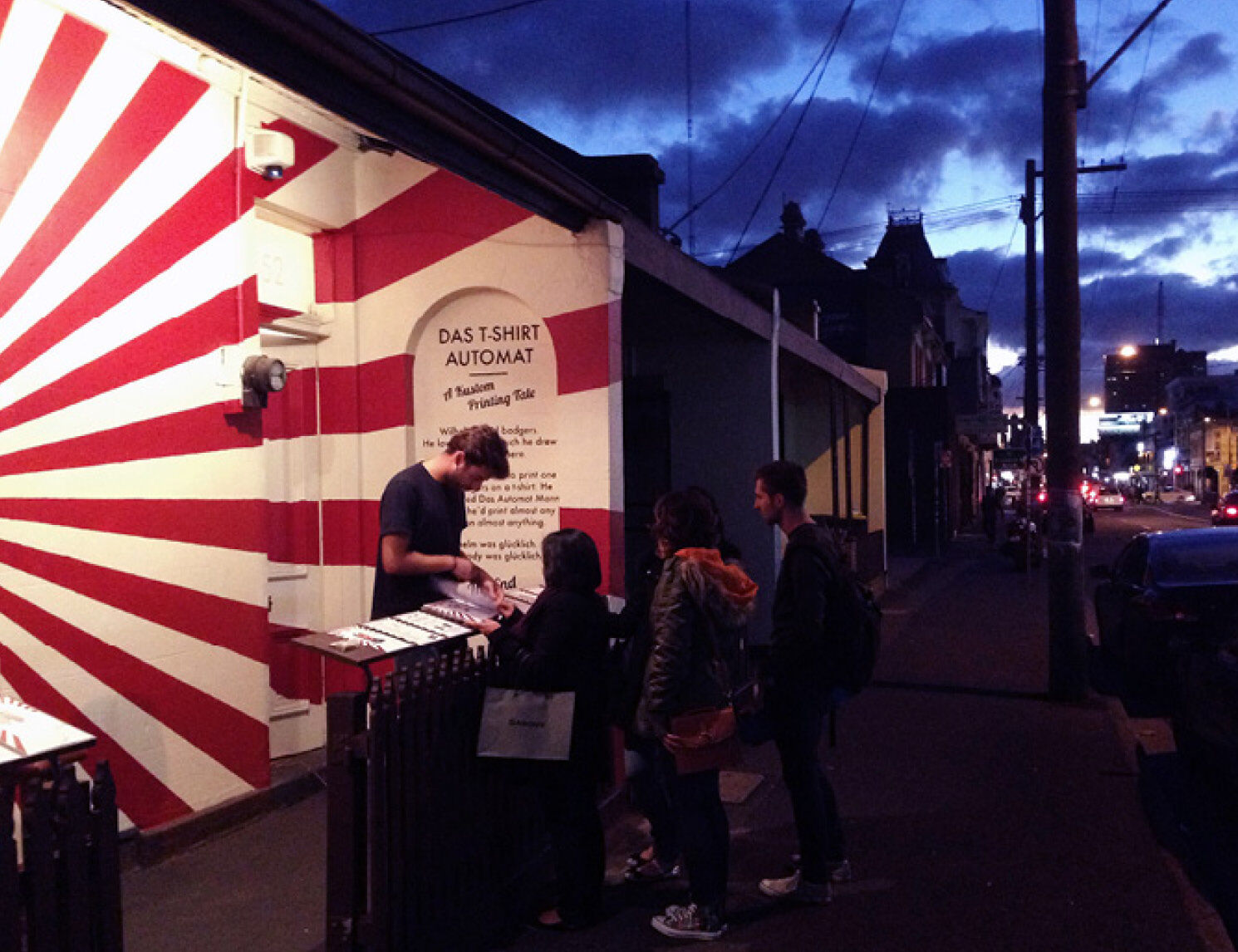 About Us. Das T-Shirt Automat. Custom Printing Melbourne