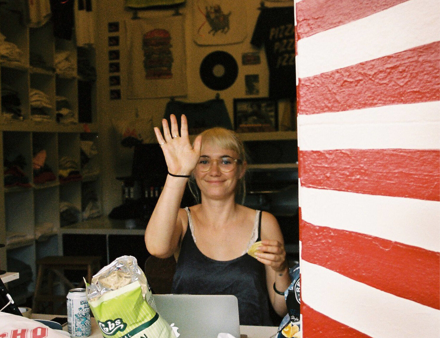 About Us. Das T-Shirt Automat. Custom Printing Melbourne